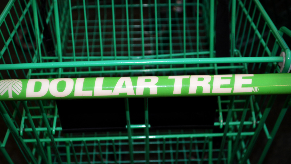 Dollar Tree Jumps as Activist Mantle Ridge Is Said to Take a Stake ...