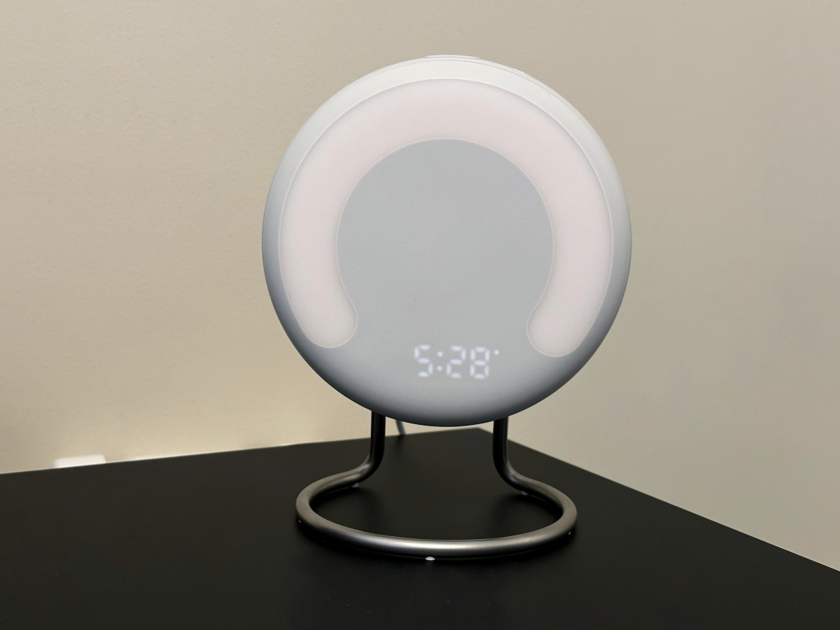 Amazon Halo Rise Review: Excellent Sunrise Clock, Good Sleep Tracker ...