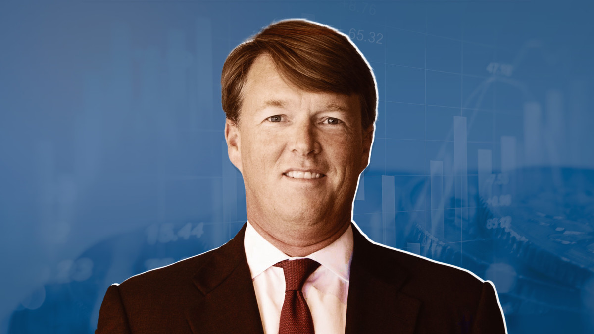 Midcap-Stock Manager Likes a Bank That's Prominent in the News - TheStreet