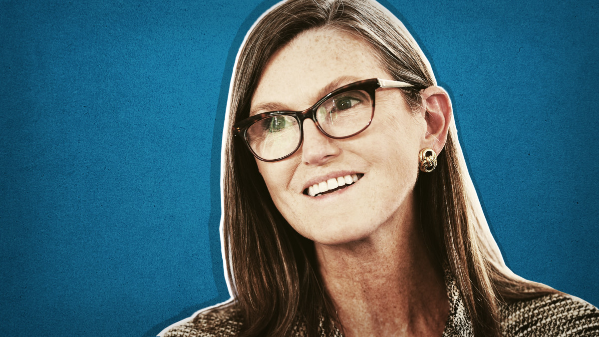 Cathie Wood sells $14.3M in surging crypto stocks to buy Tesla ...