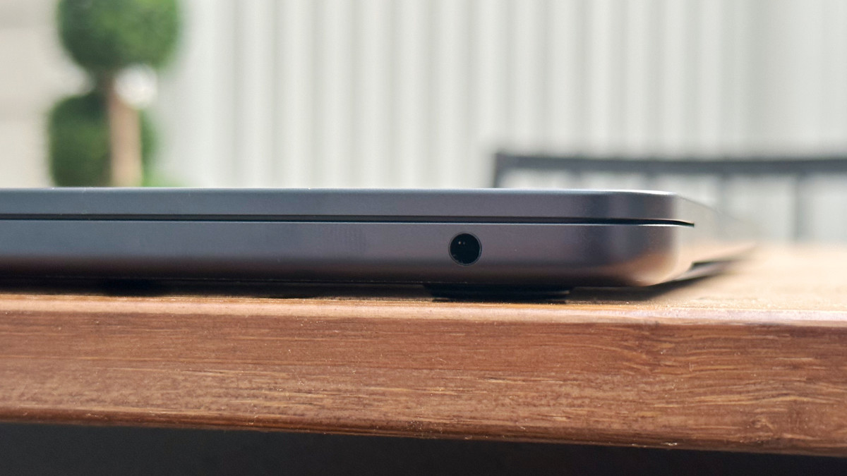 15-inch MacBook Air with M2 Review: Apple’s Biggest Air Impresses ...