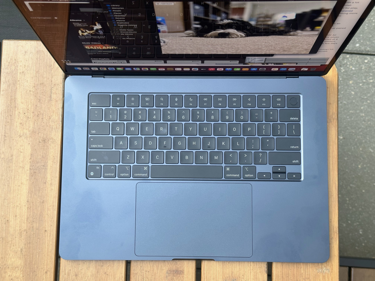 15-inch MacBook Air with M2 Review: Apple’s Biggest Air Impresses ...