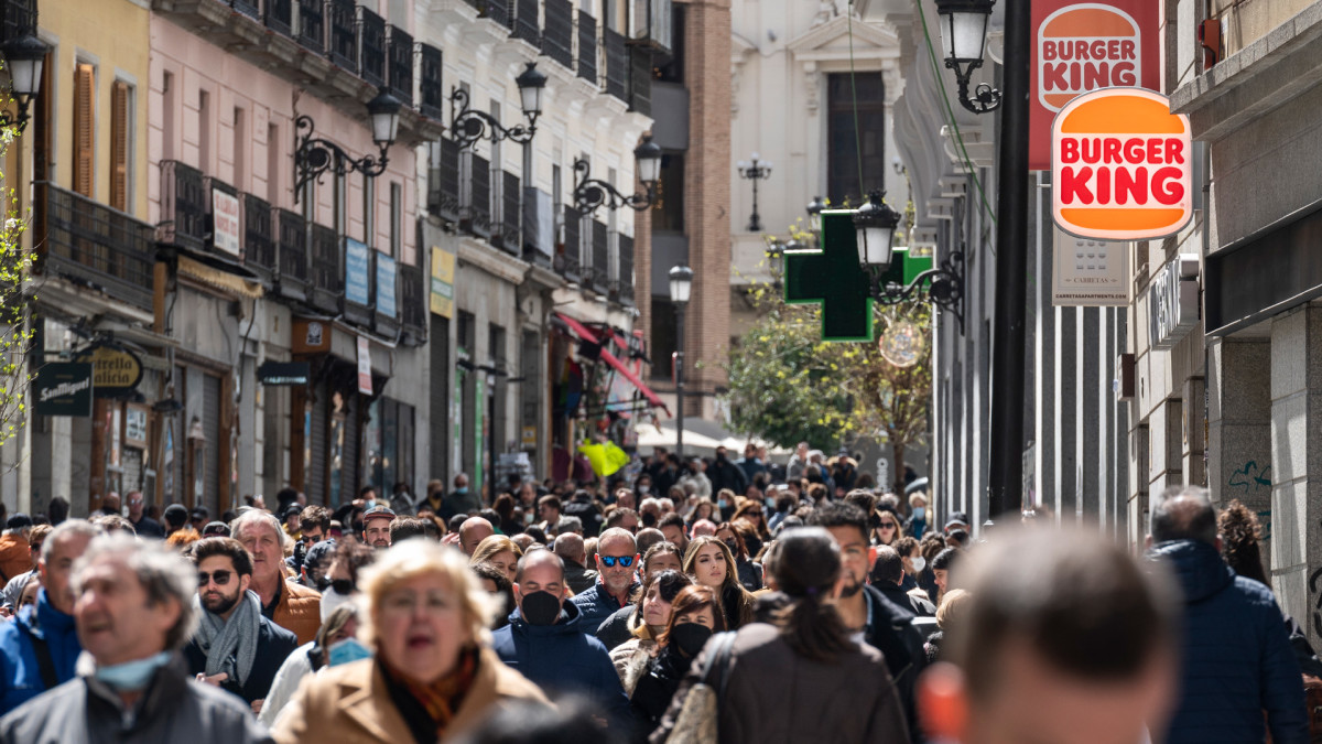 Supersized: 30 Biggest Fast-Food Chains in the U.S. - TheStreet