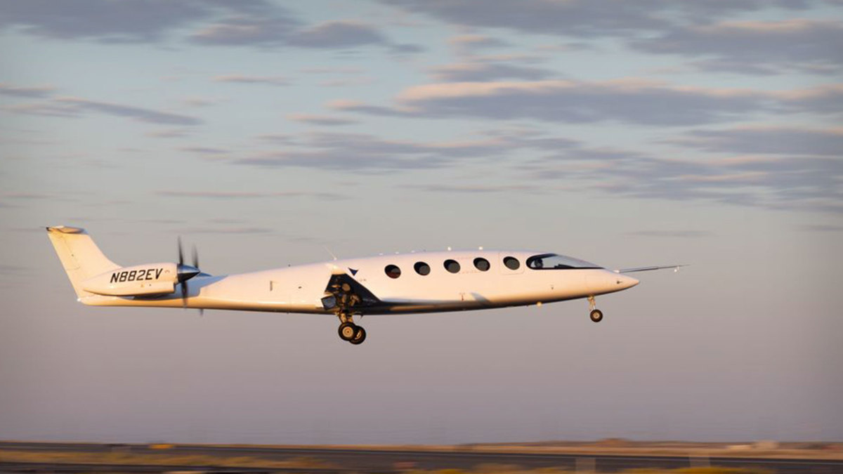 Internet Reacts to Eviation’s All-Electric Passenger Plane - TheStreet