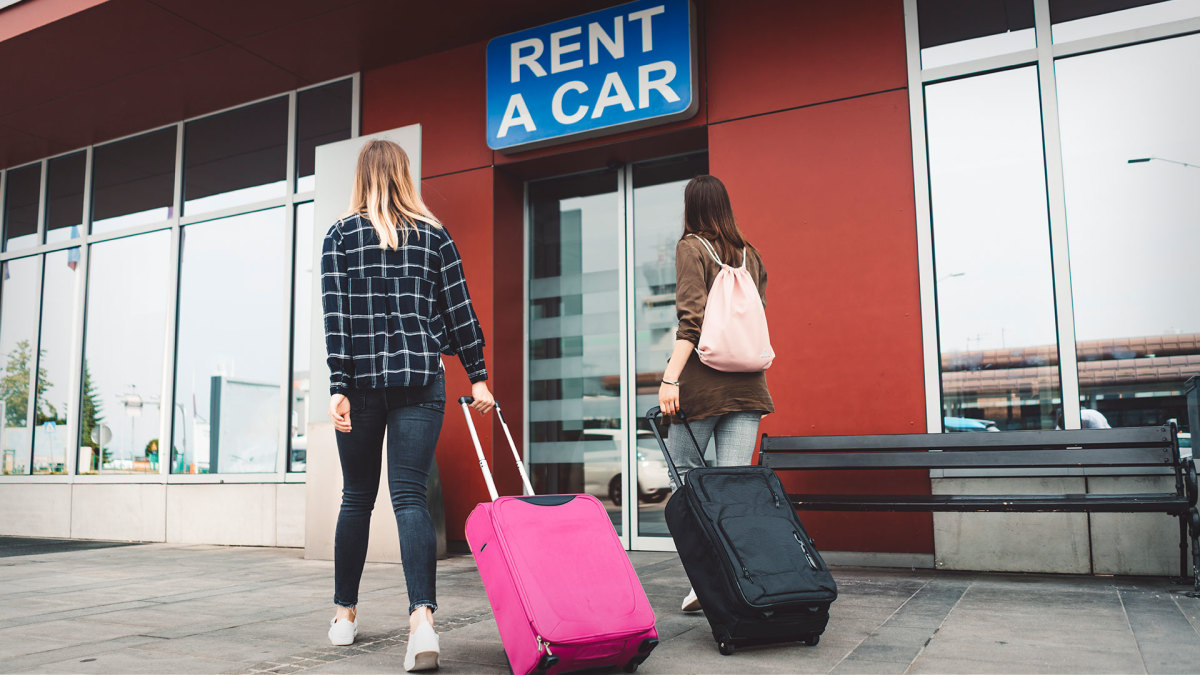 Hertz takes heat for bizarre actions affecting rental car drivers ...