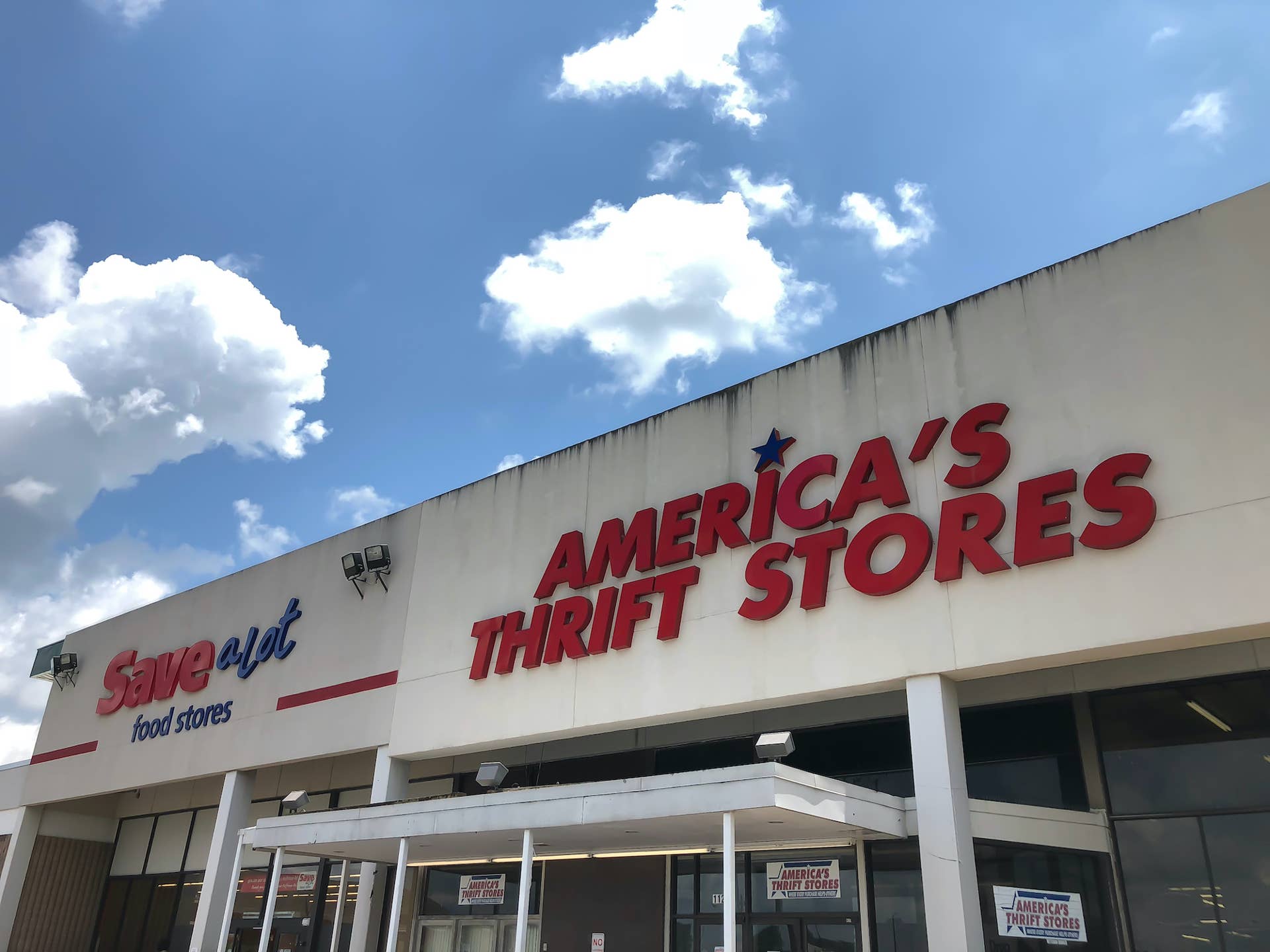 Best U.S. Cities for Vintage and Thrifty Shoppers - TheStreet