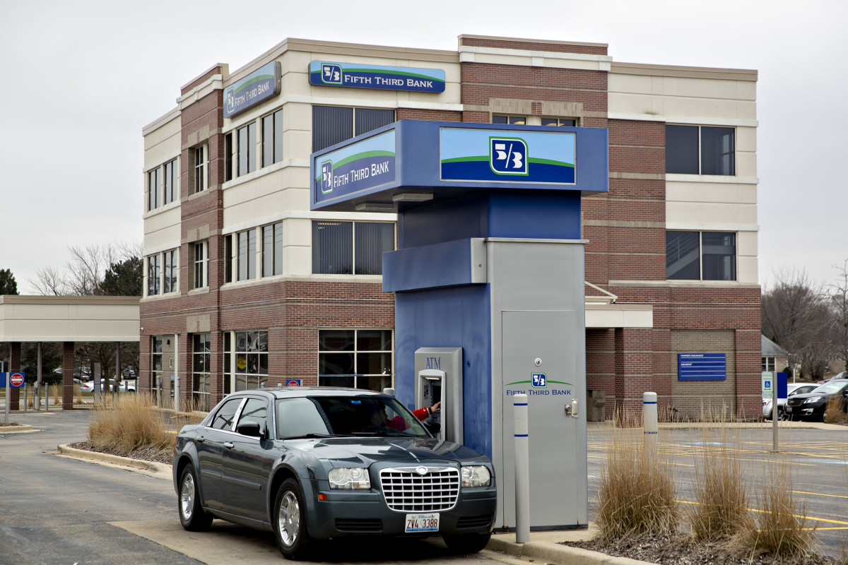 Feds reveal a major bank illegally charged customers extra fees - TheStreet