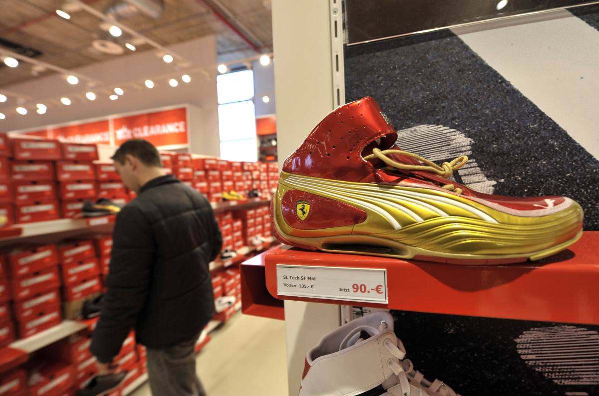 A legendary sports car maker has a new "snitch" program to protect its ...