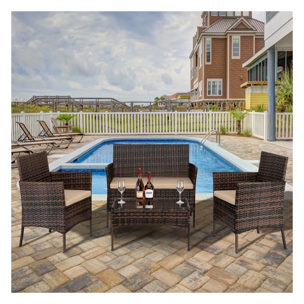 Walmart is selling an $800 patio set for only $109 - TheStreet
