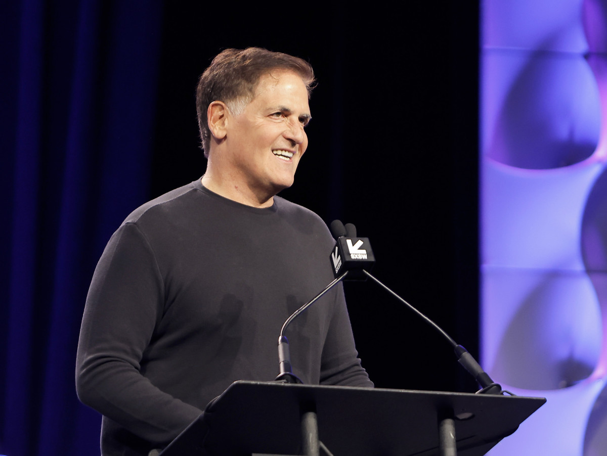Exclusive: Mark Cuban has a one-word reaction to Elon Musk and Donald ...