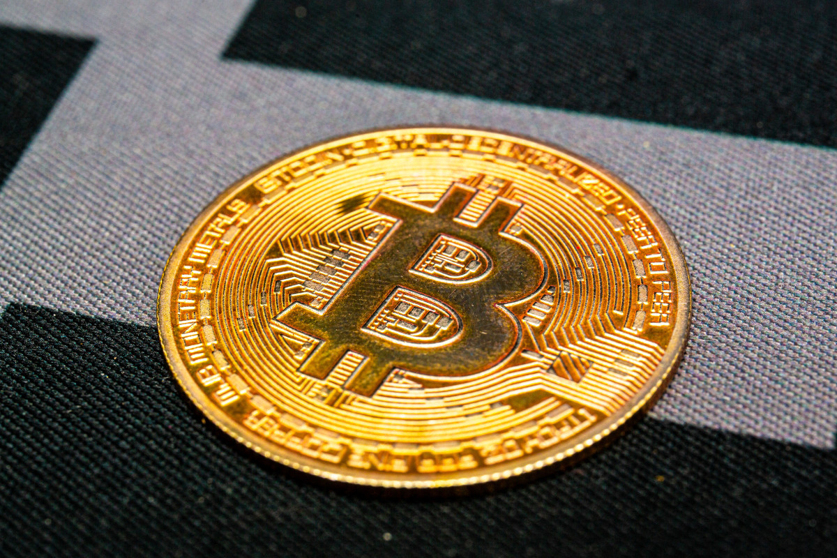 House passes CLARITY Act in major win for crypto regulation - TheStreet ...