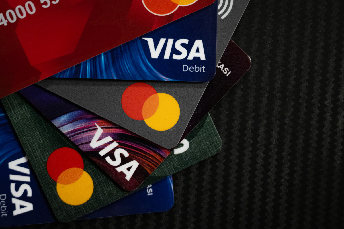 Mastercard says crypto won't kill cards, just a new add-on - TheStreet Crypto: Bitcoin and ...