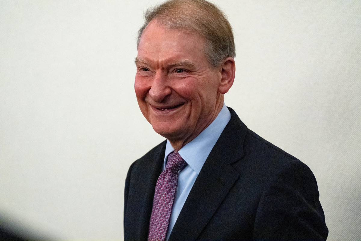 New SEC plan aims to end a decade of crypto 'uncertainty' - TheStreet ...