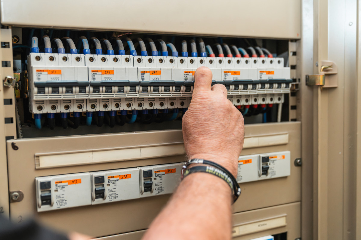 Separate outages hit Steam and Lumen, disrupting gamers and businesses ...