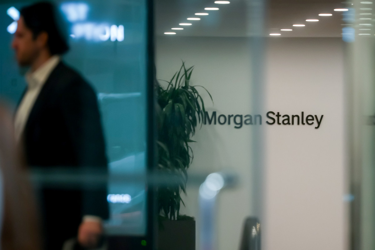Morgan Stanley sells $104M in products tied to spot Bitcoin ETF ...
