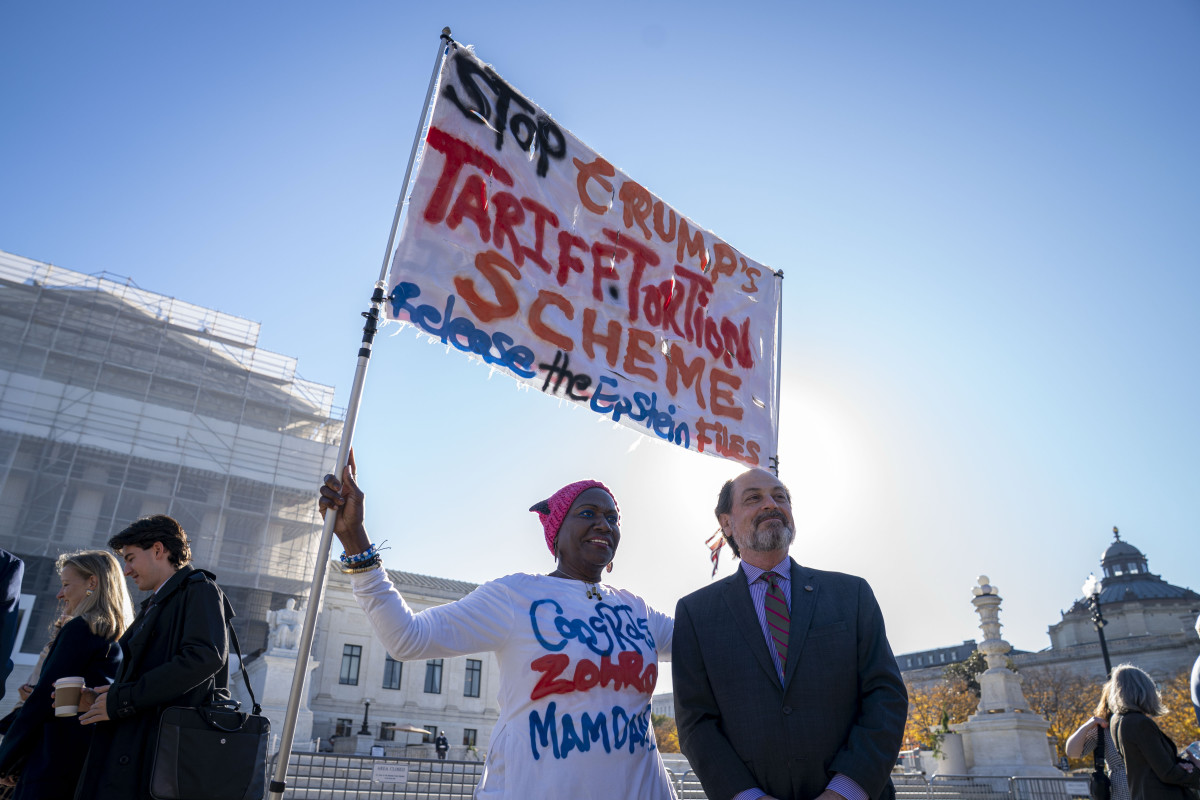 Mysterious trader buys millions ahead of Wednesday's Supreme Court ...