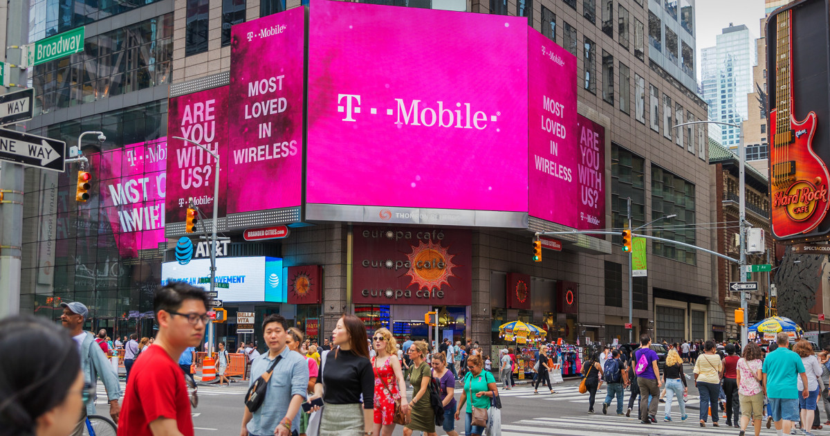 T-Mobile unveils timing of major subscriber upgrade - TheStreet