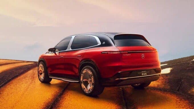 New Mercedes Maybachs Are About to Be Unrecognizable (Some Drivers Are ...
