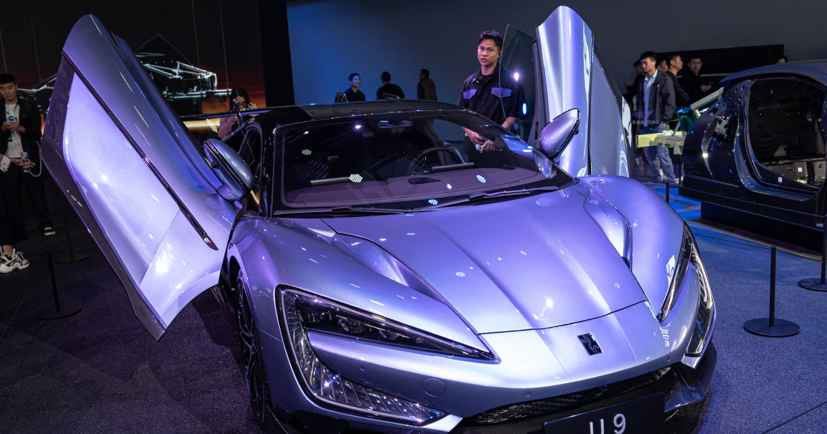 Analysts resume coverage of Chinese electric vehicle makers - TheStreet