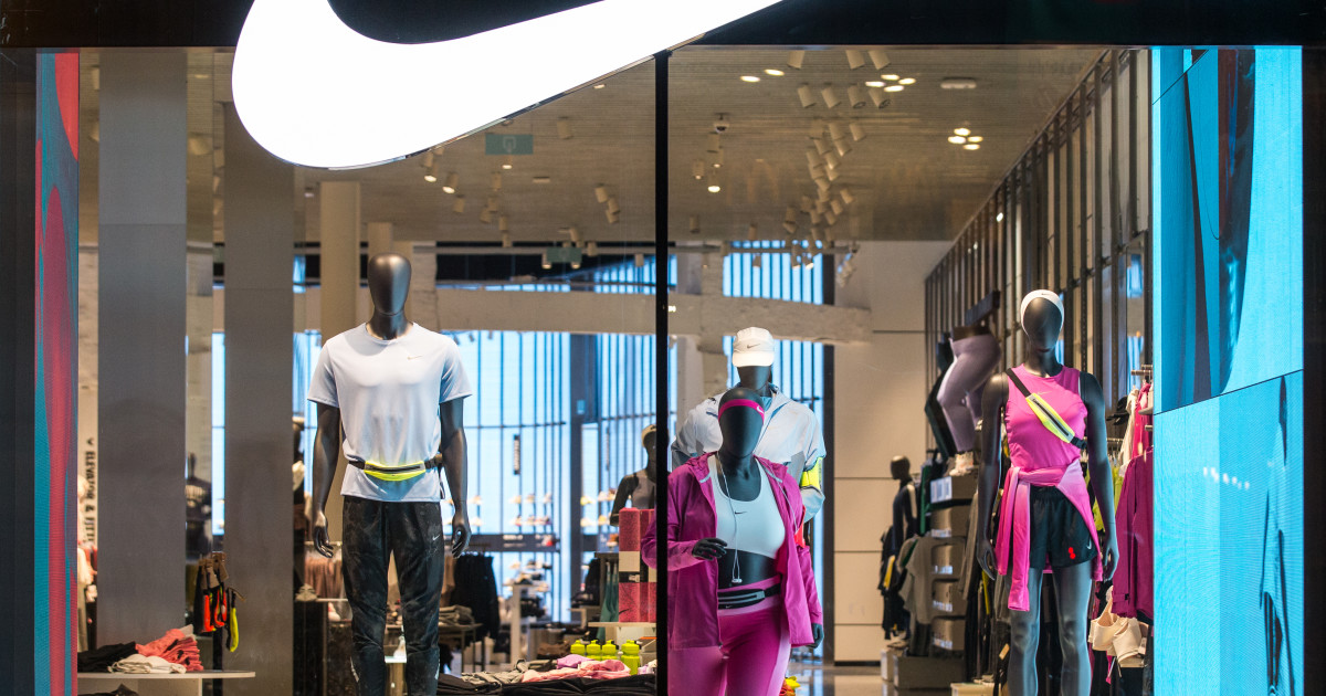 Nike's bestselling $130 Air Force 1s are on sale for $73 - TheStreet