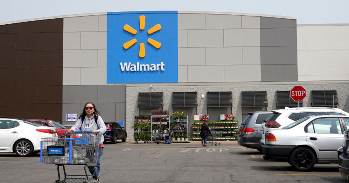 Walmart risks losing $2 billion from alarming threat to shoppers ...