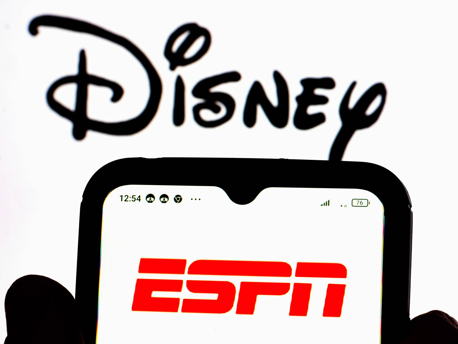 Disney doubles down on Spectrum dispute with call to sign up for Hulu ...