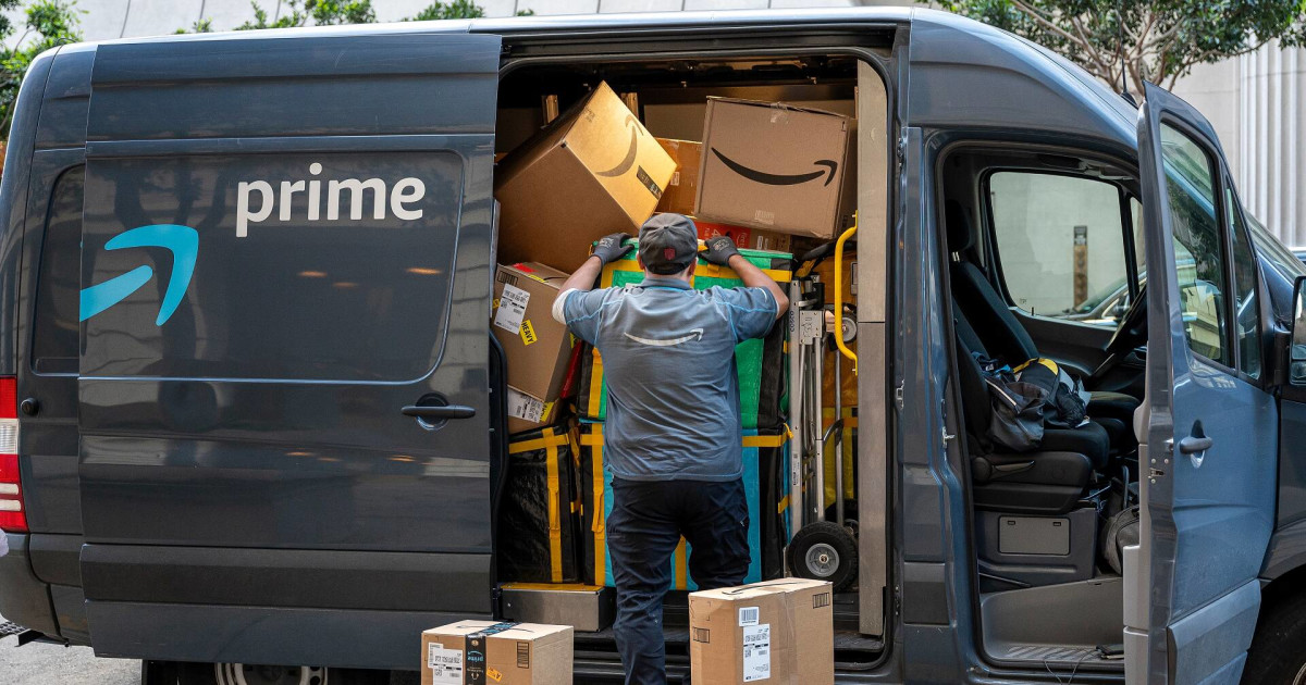 Amazon is selling $45 Adidas running shoes for $35 - TheStreet