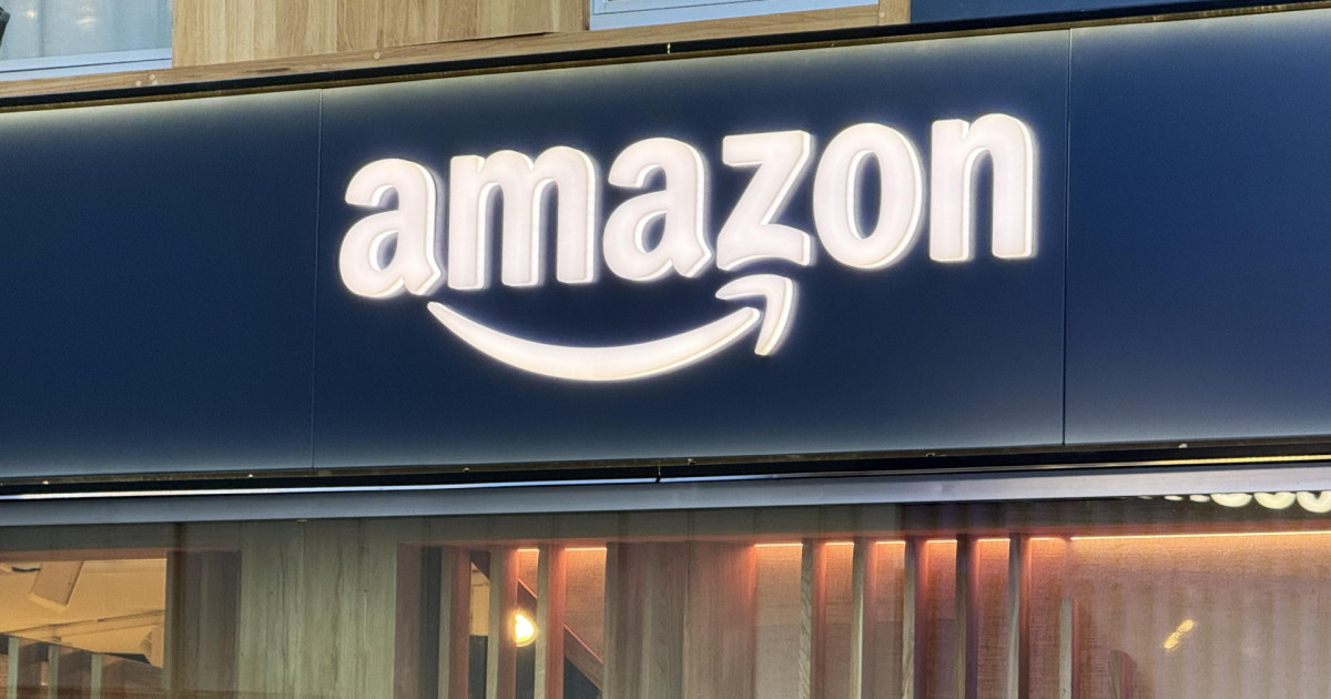 Amazon is selling a $20 silverware organizer for $10 - TheStreet