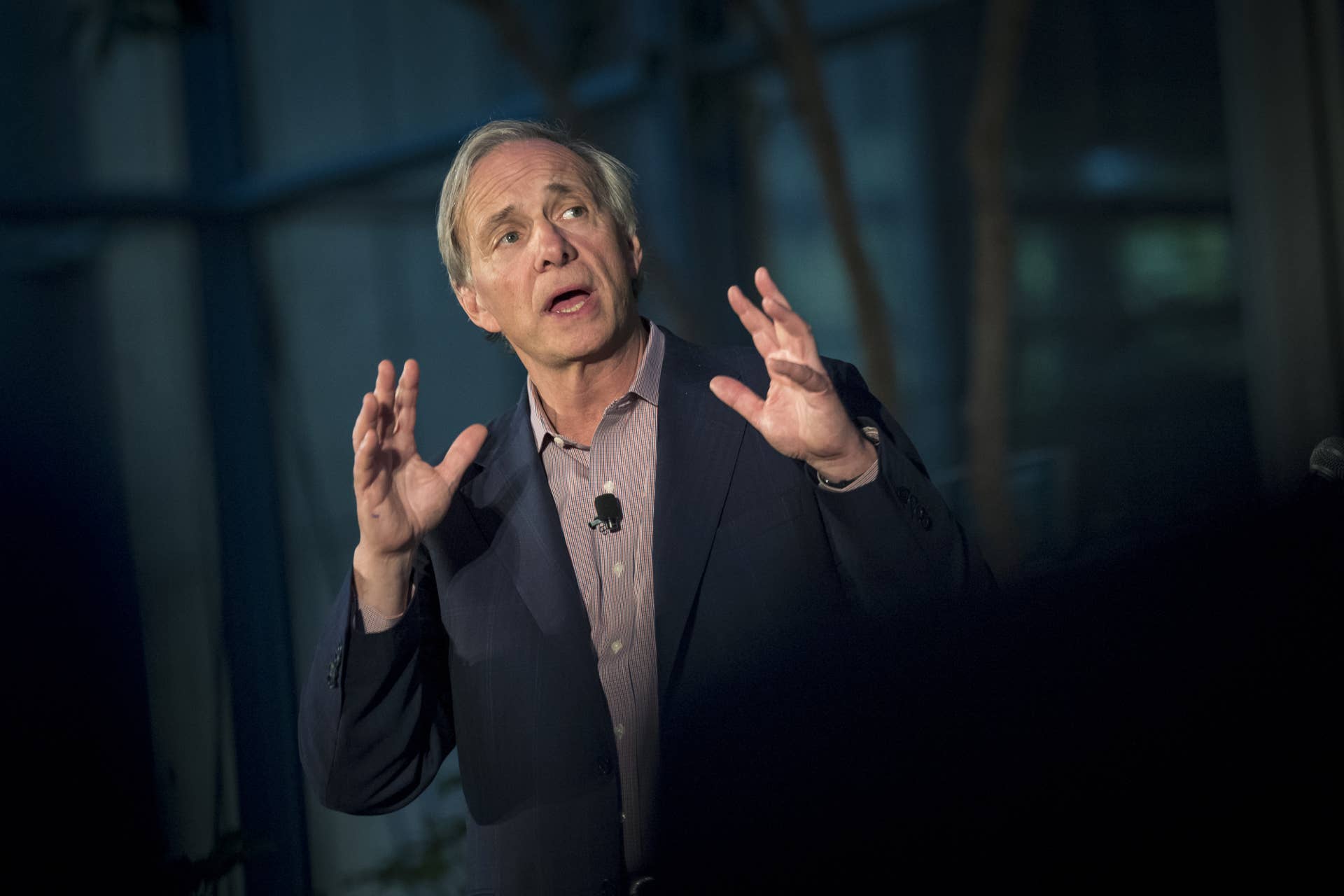 Ray Dalio’s Bridgewater quietly reshapes its portfolio amid bubble ...