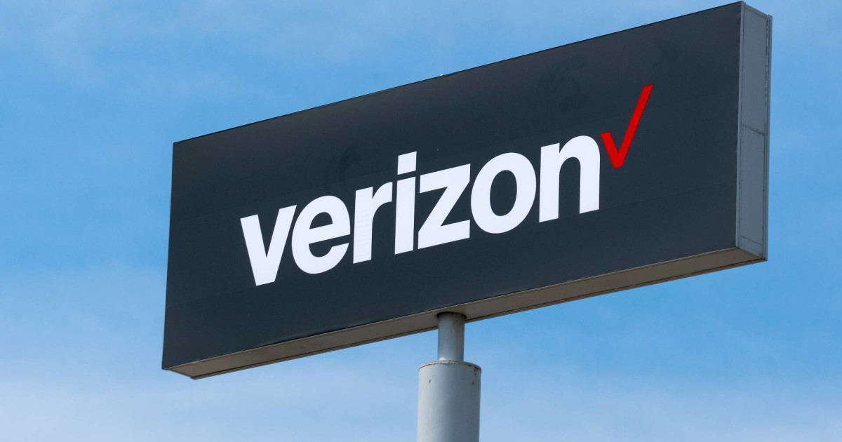 Verizon gets approval to make it harder for customers to leave - TheStreet