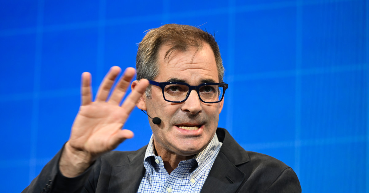 CoreWeave CEO delivers blunt 5-word take on AI debate - TheStreet