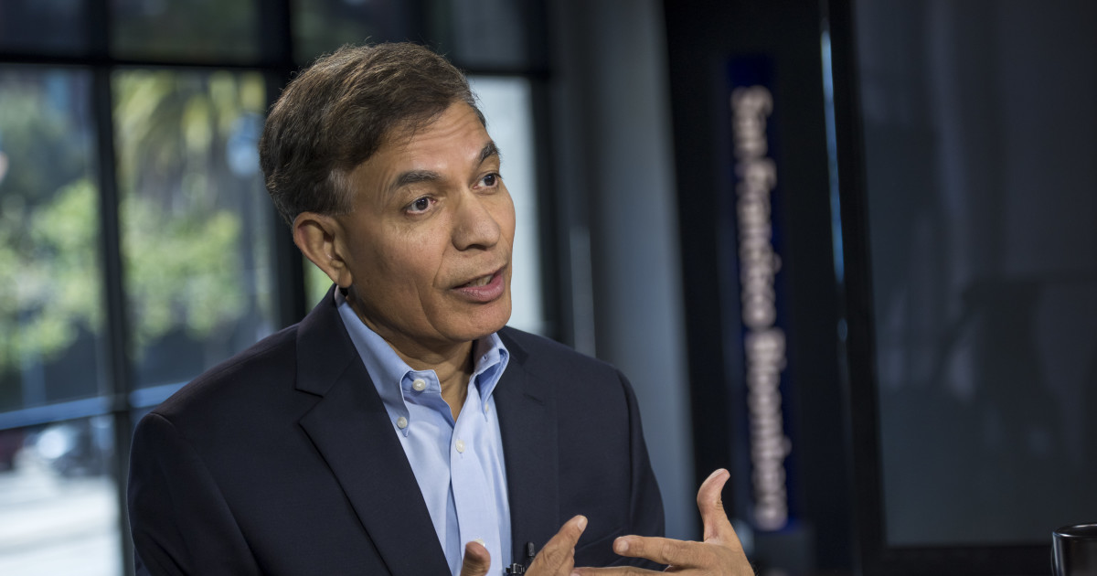 Major tech CEO sounds alarm on AI agents - TheStreet