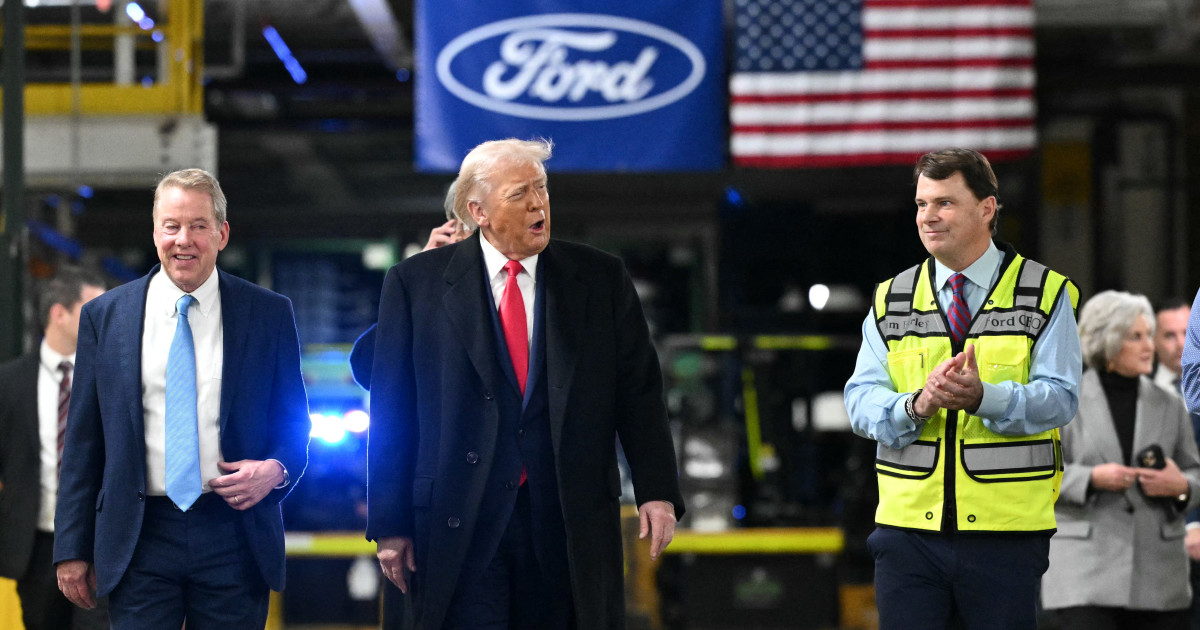 President Trump reveals shocking long-term auto industry plan - TheStreet