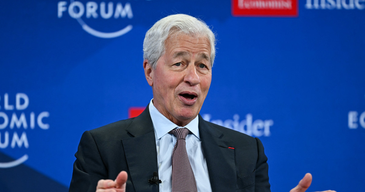 JP Morgan CEO issues stark warning on U.S. national debt - TheStreet