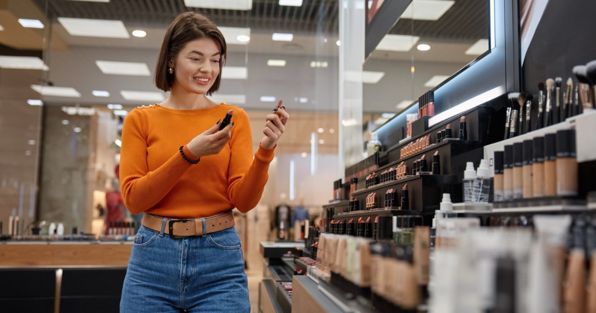 Beauty brand’s last-minute bankruptcy filing stops asset auction ...