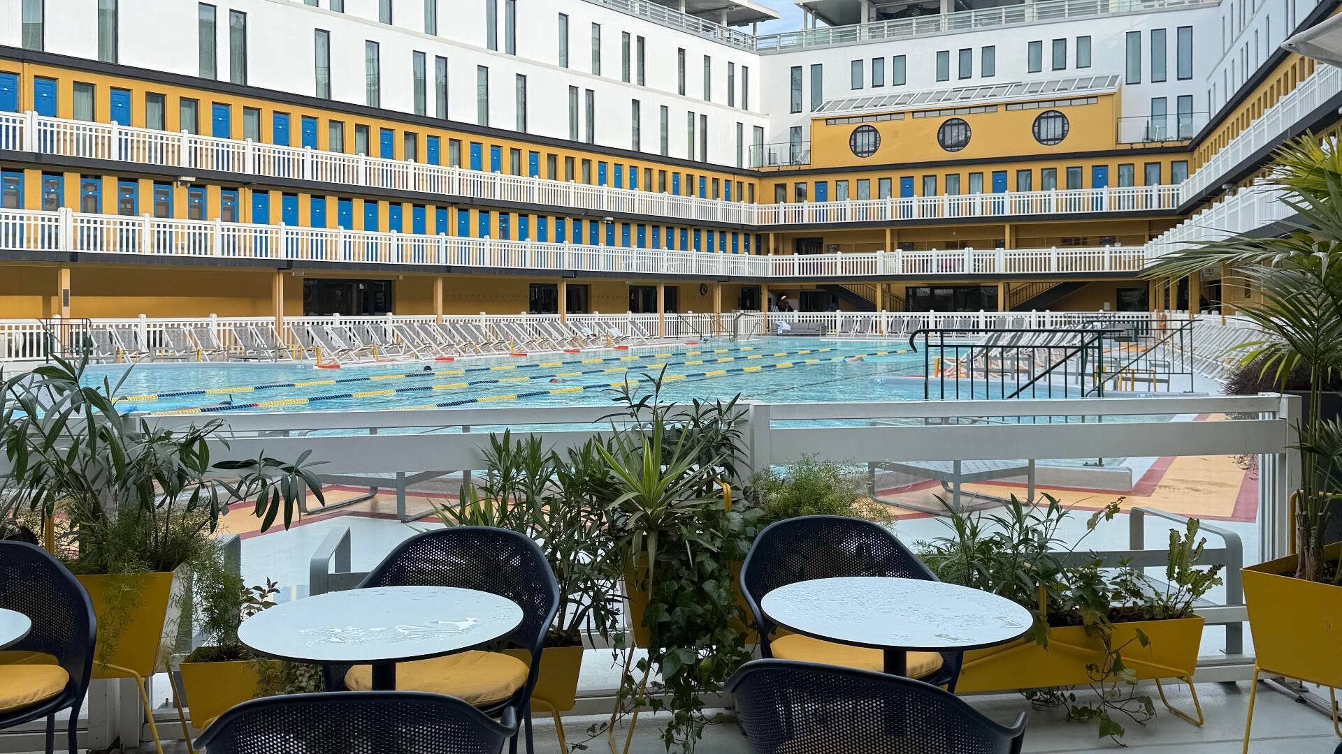 I got a look inside the most iconic spa hotel in Paris - TheStreet