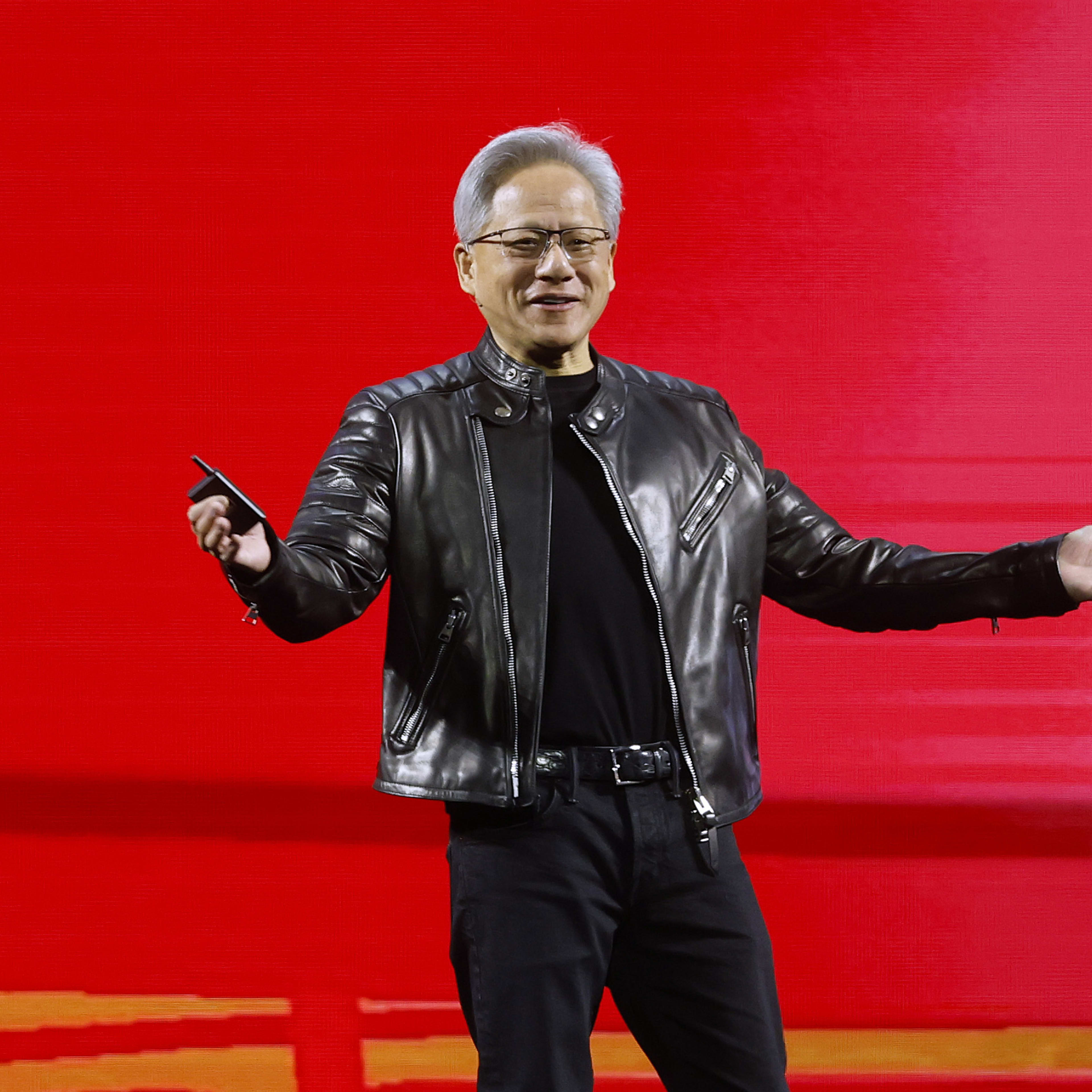 A major airport is cracking down on anyone dropping off travelers by car - TheStreet