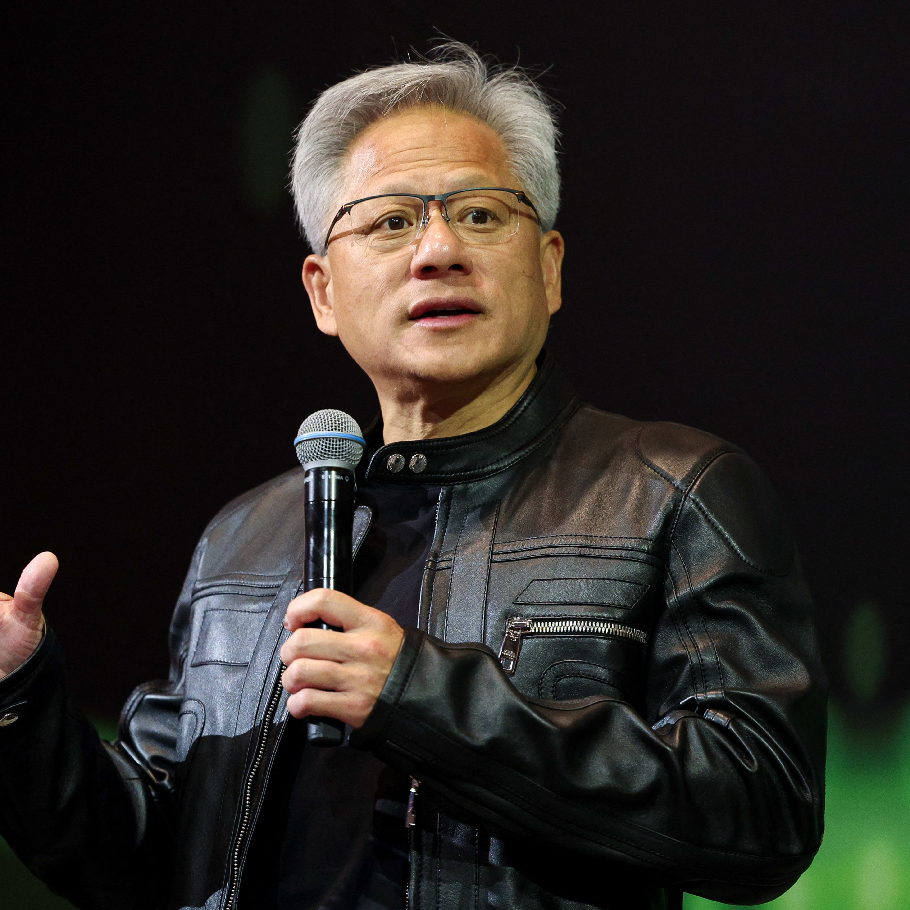 Costco's milk has an edge over rival grocery chains - TheStreet