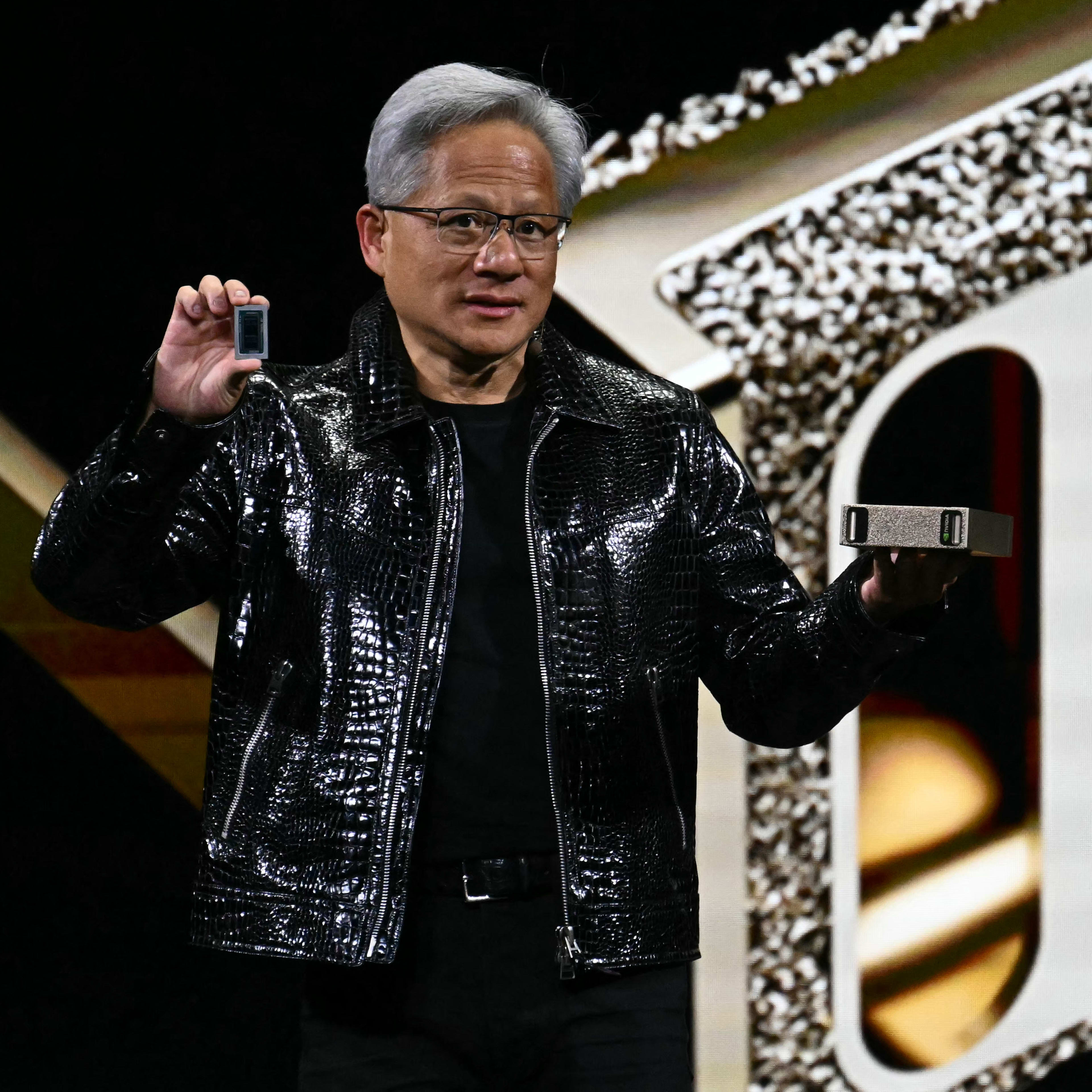 US government issues travel advisory over new disease outbreak - TheStreet