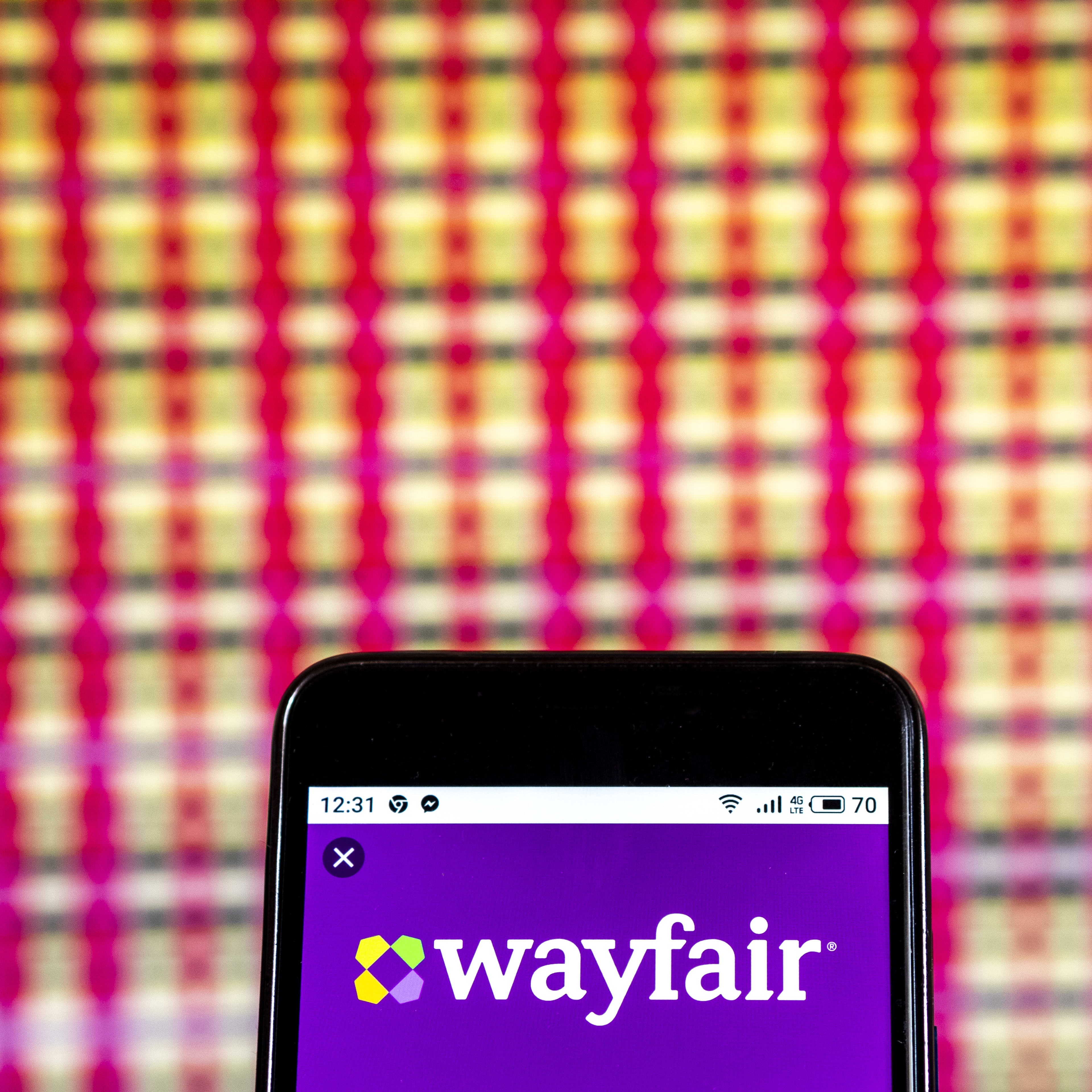 Ross Stores flags a troubling consumer trend that's hurting sales - TheStreet