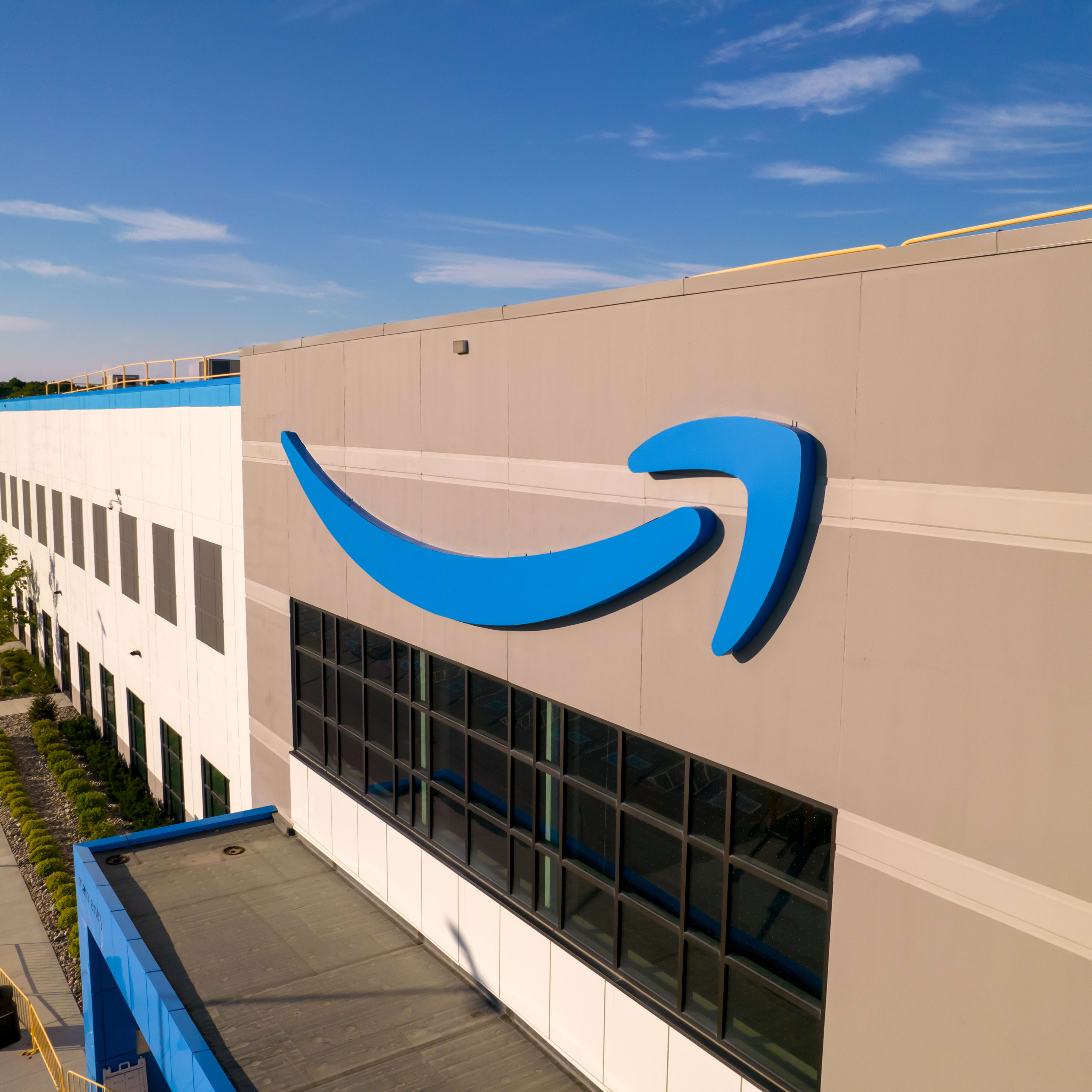 Ralph Macchio’s net worth as 'Karate Kid: Legends' premiers - TheStreet