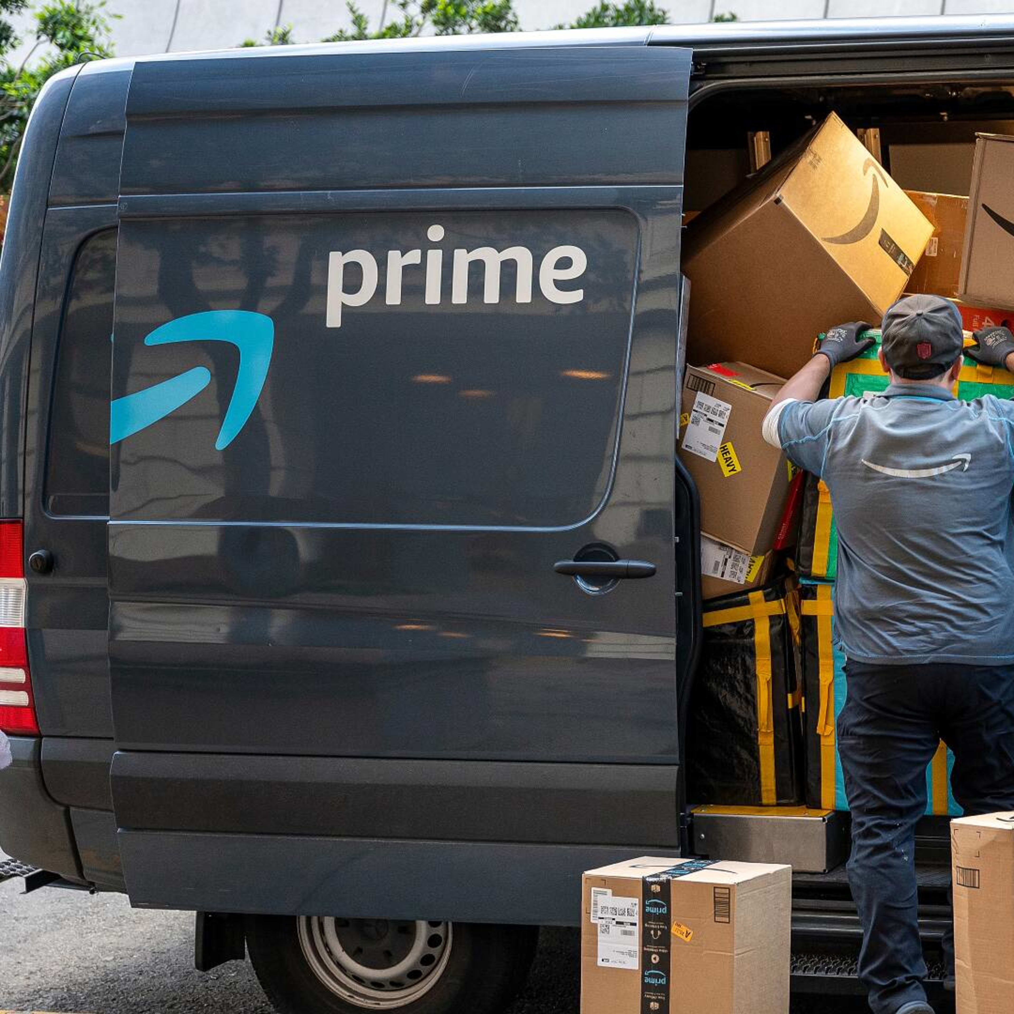 Bull riding is outselling the NBA at Madison Square Garden - Here’s why ...