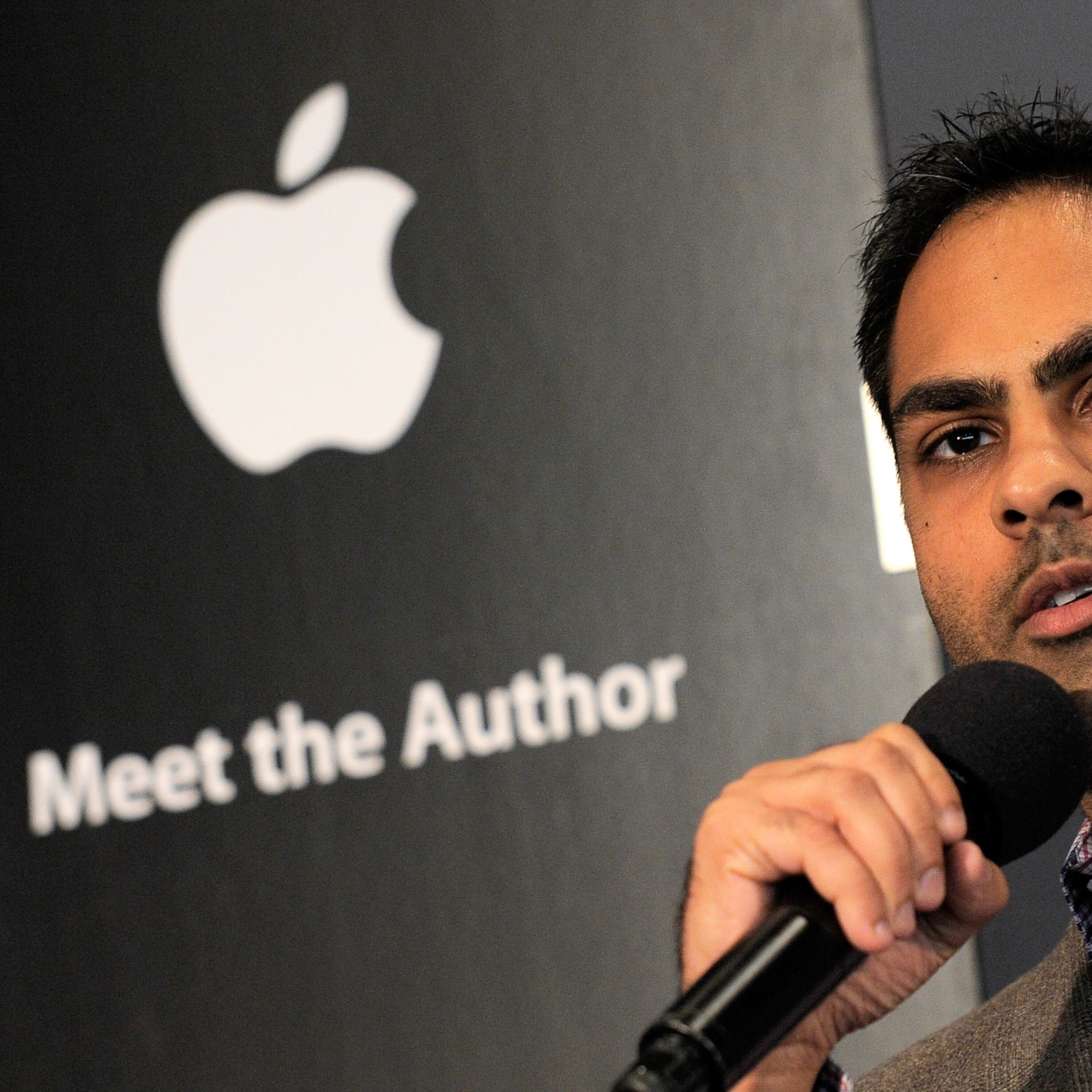 Saks Chapter 11 bankruptcy fears rise as bills go unpaid - TheStreet