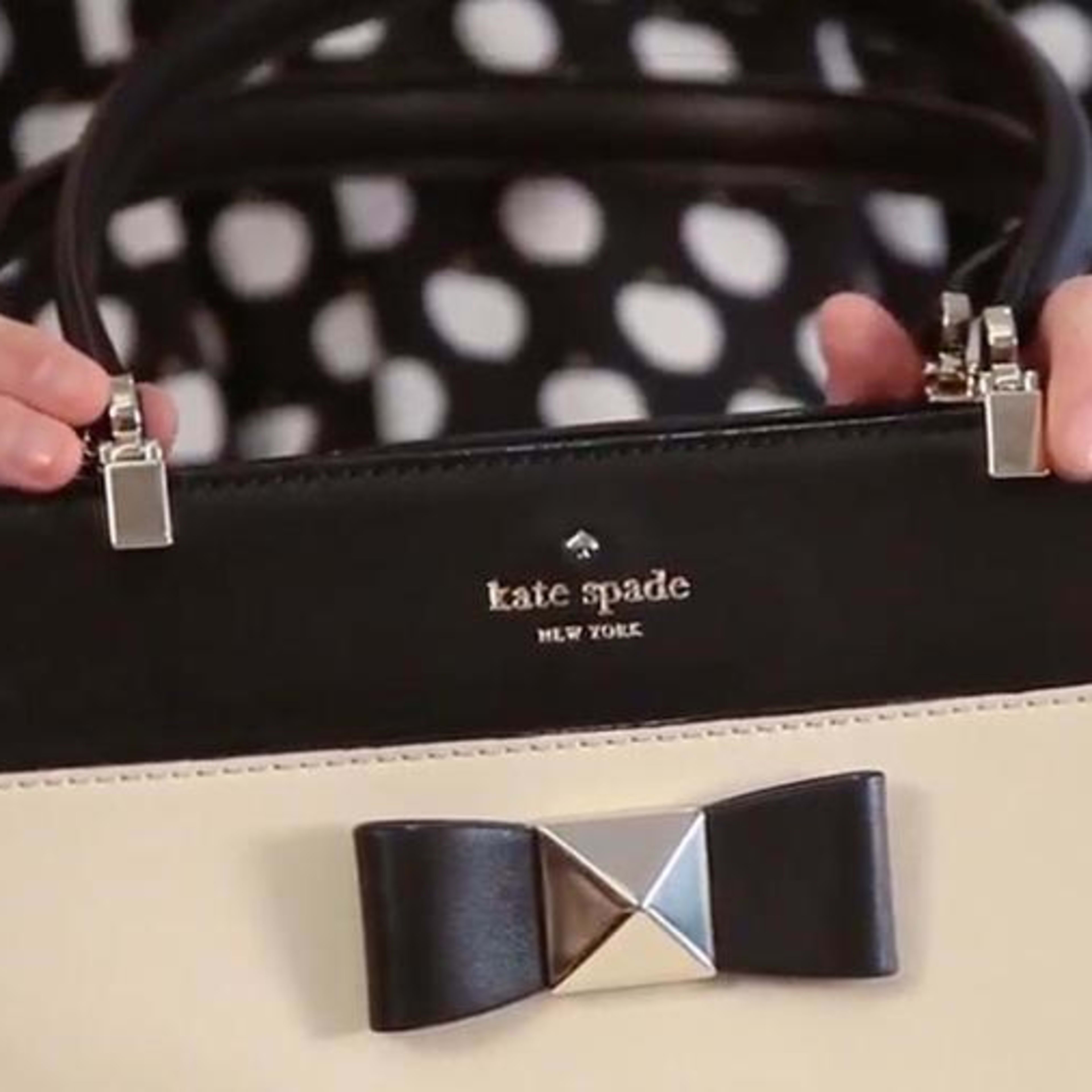 Kate Spade Outlet has a $329 crossbody bag and pouch for $76 - TheStreet