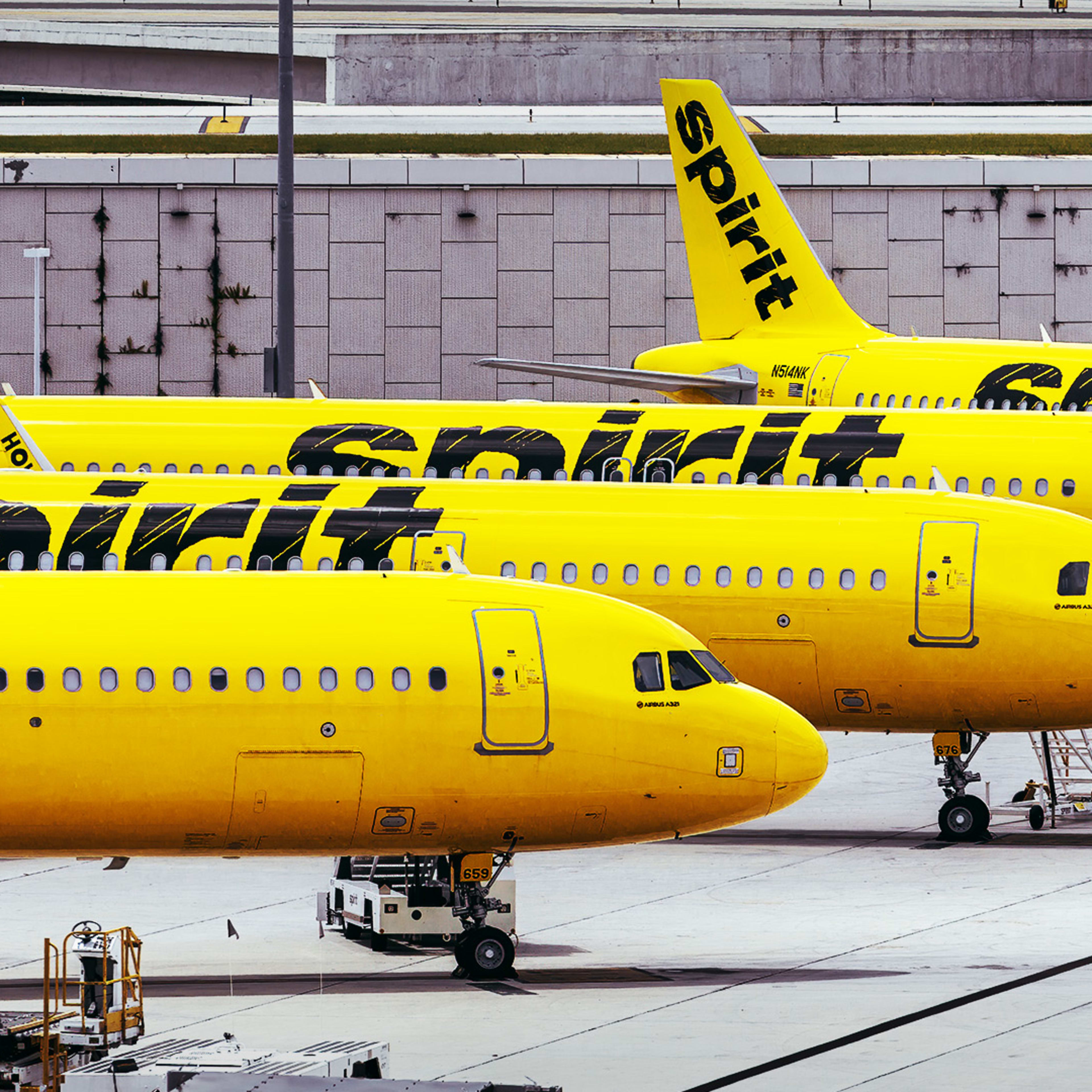 Spirit Airlines sounds the alarm about a big problem - TheStreet