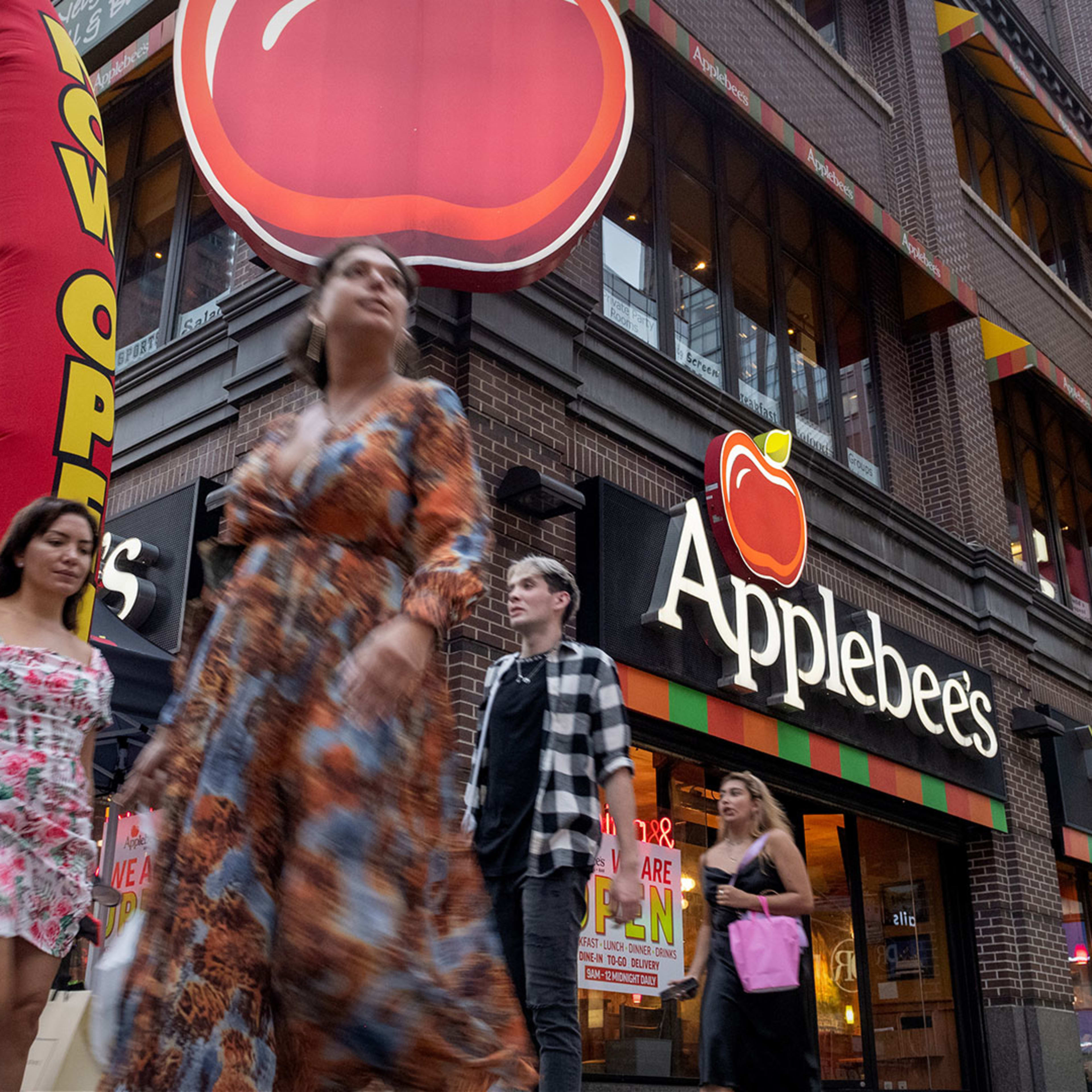 Papa Johns makes a major change to its pizza recipe - TheStreet