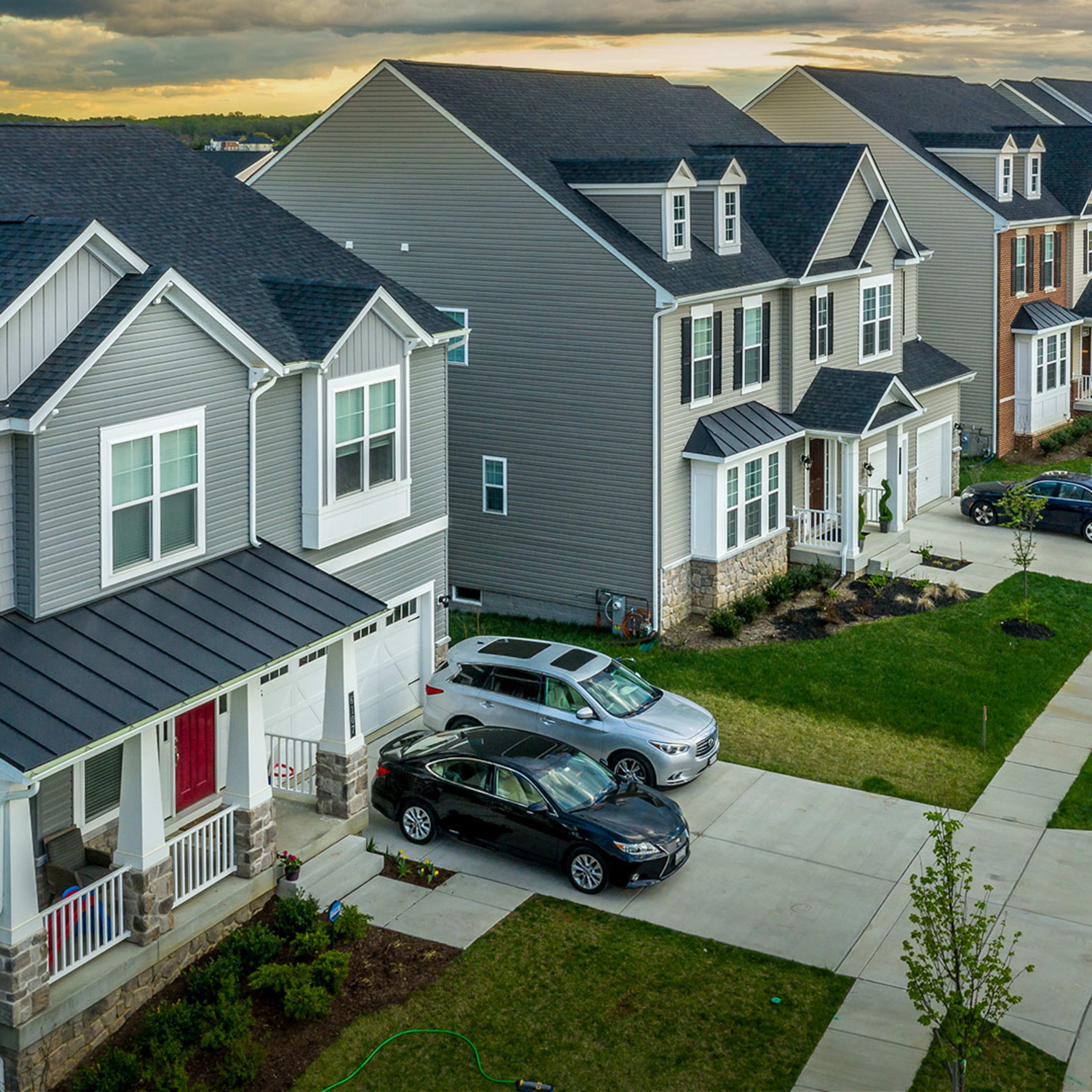 Major asset manager makes bold interest rate prediction for 2025 ...