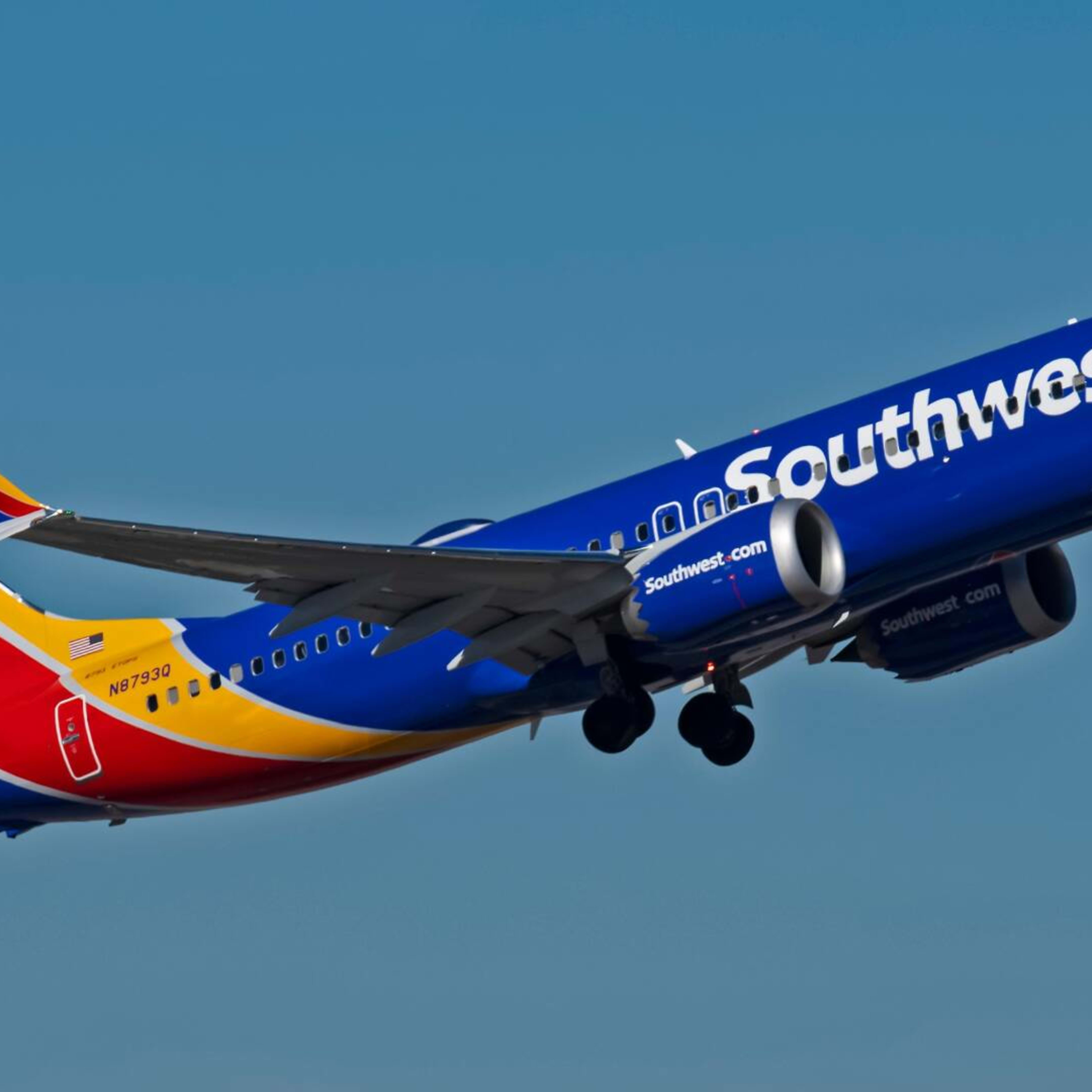 Southwest Airlines cites FAA guidance for strict new lithium battery ...