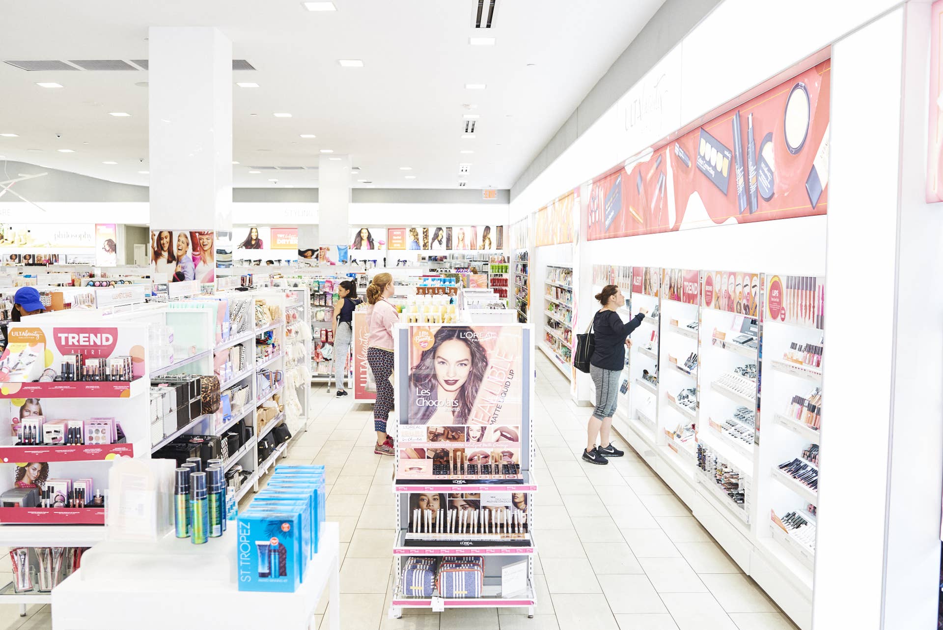 Sephora makes major expansion move to take on Ulta, Target - TheStreet