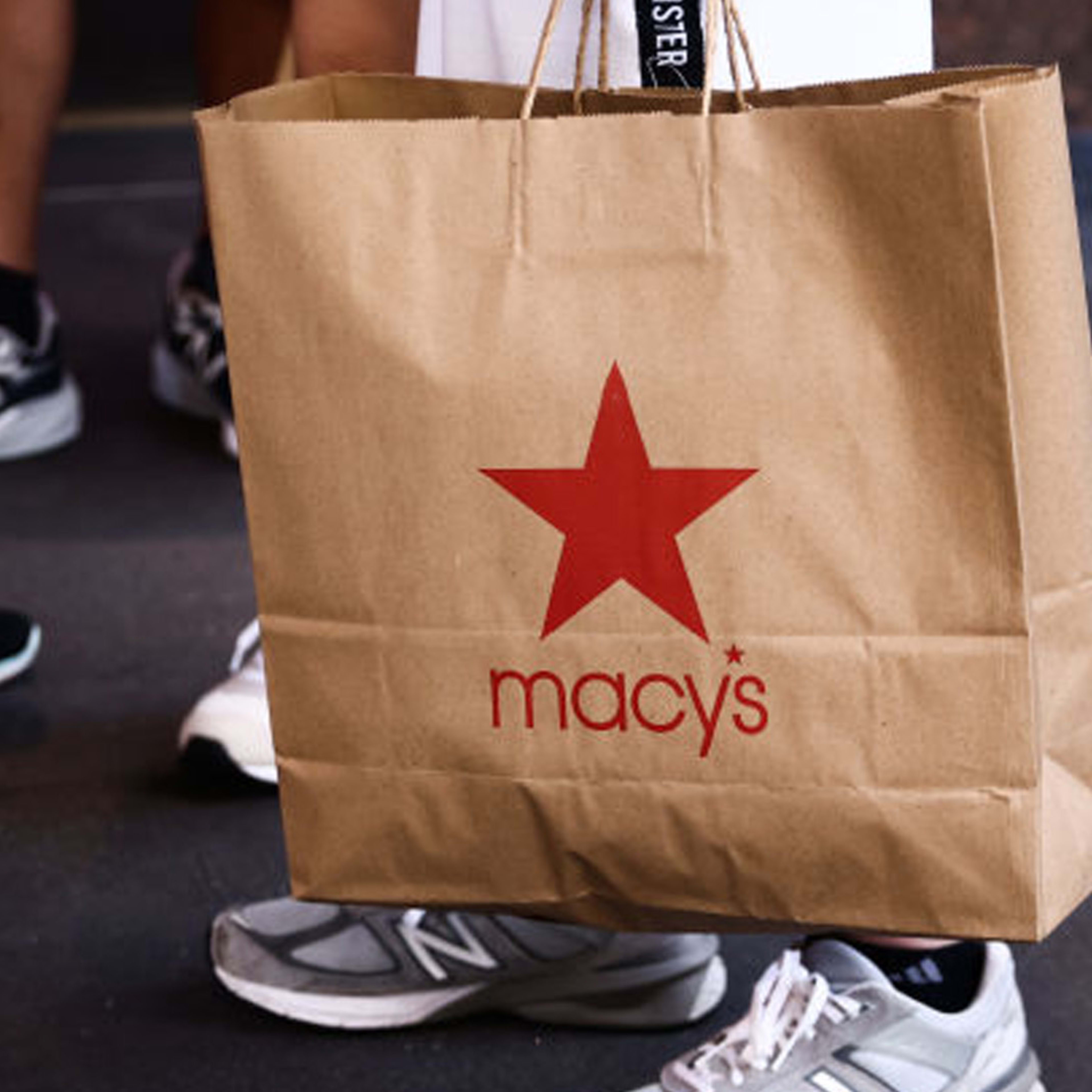 Transforming Financial Wellness through Artificial Intelligence and the ...